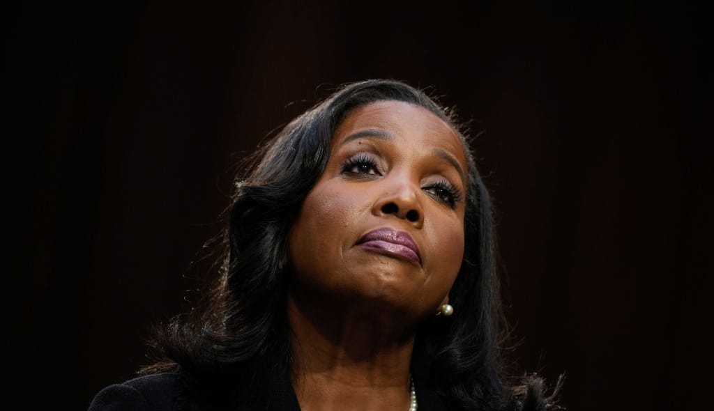 Fed Gov. Lisa Cook slaps Trump administration with lawsuit to block her ...