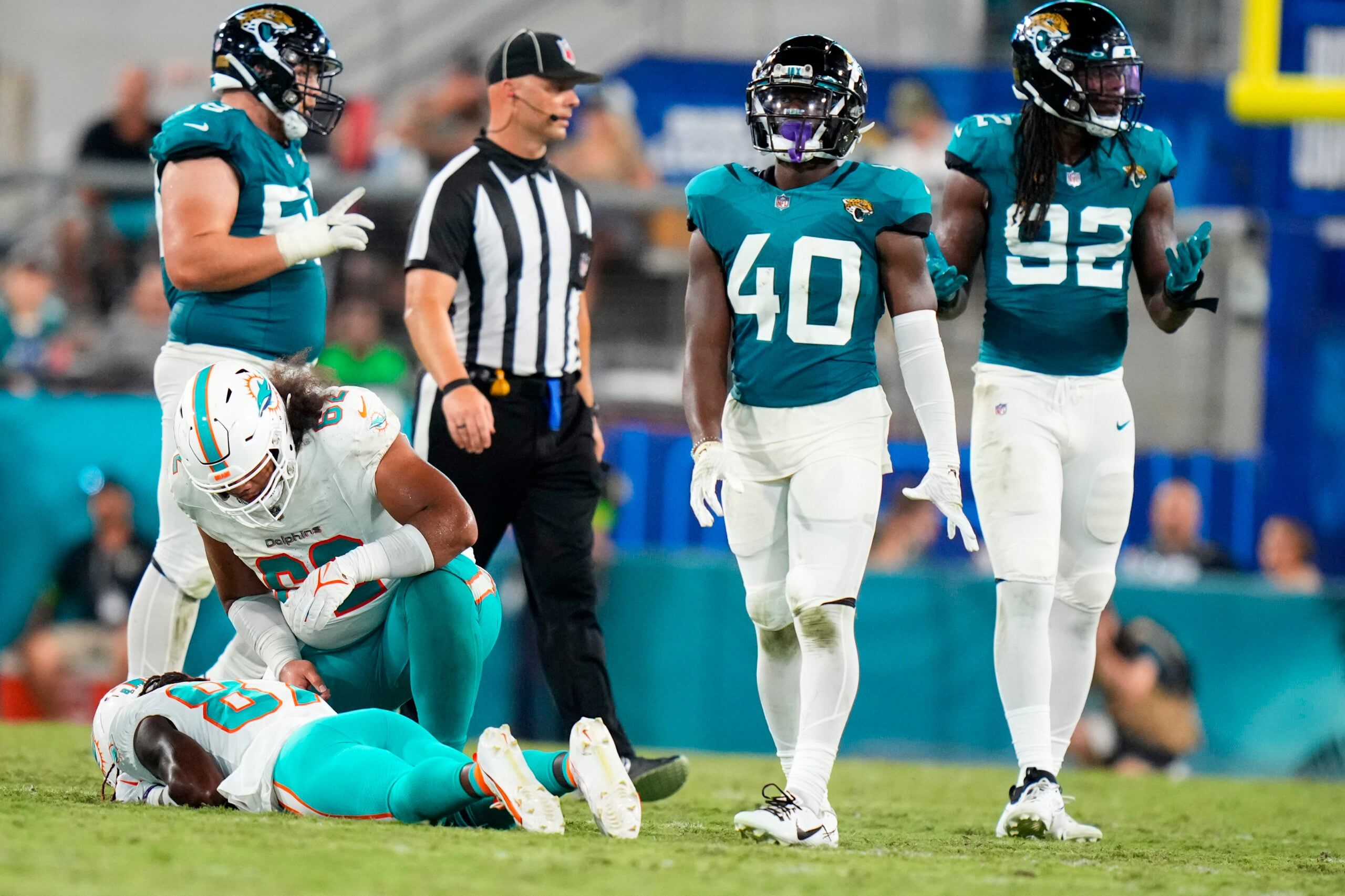 Daewood Davis, Dolphins WR, released from hospital after being carted ...