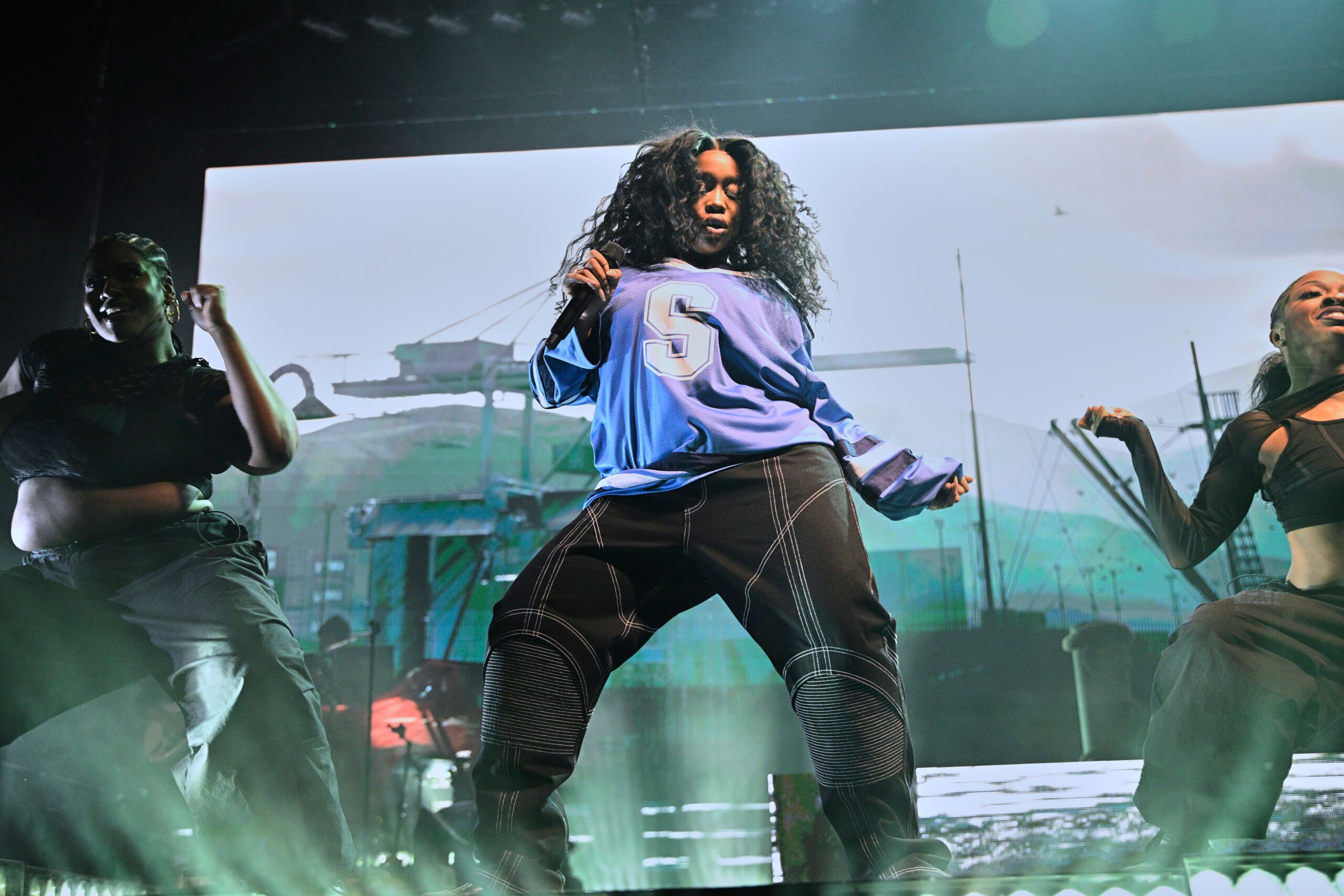 2023 Soul Train Awards: SZA dominates with multiple wins - TheGrio