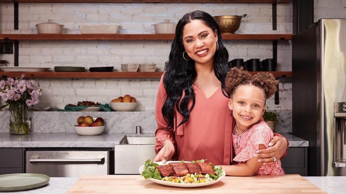Ayesha Curry announces new cooking show 'Family Food Fight'