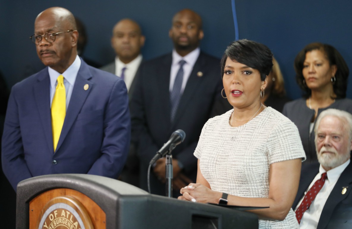 Some Spelman students bash Atlanta mayor Keisha Lance Bottoms as ...