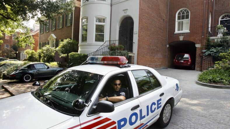 D.C. police under fire for handcuffing kids 12 and under, vows to stop ...