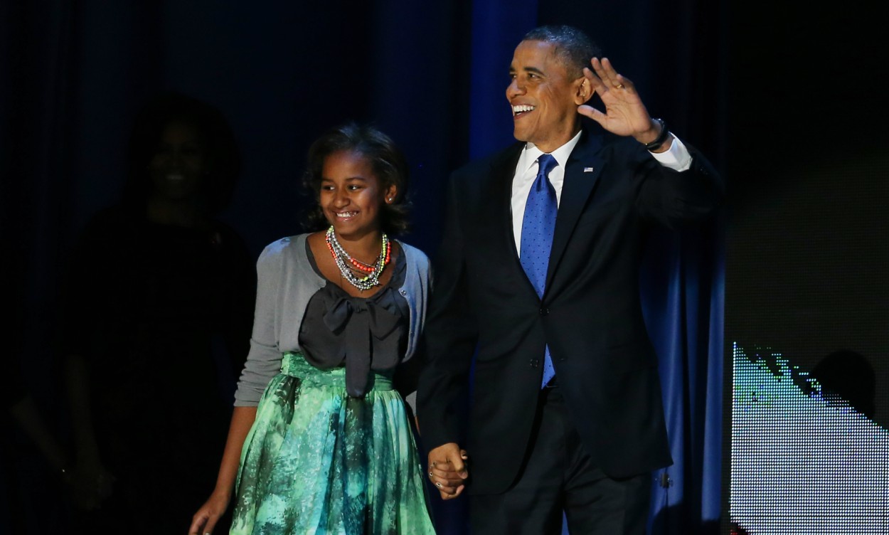 South Dakota city erects Barack Obama statue with cheerful addition ...