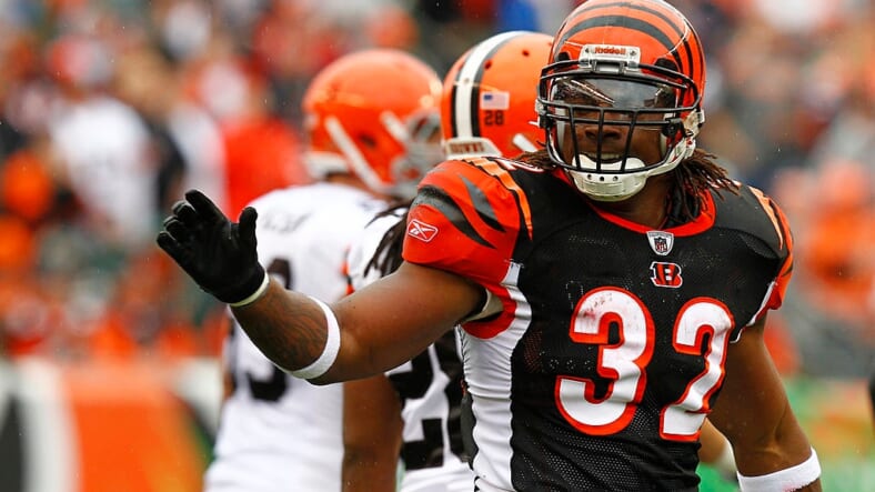 Former NFL player Cedric Benson dies in tragic motorcycle accident ...