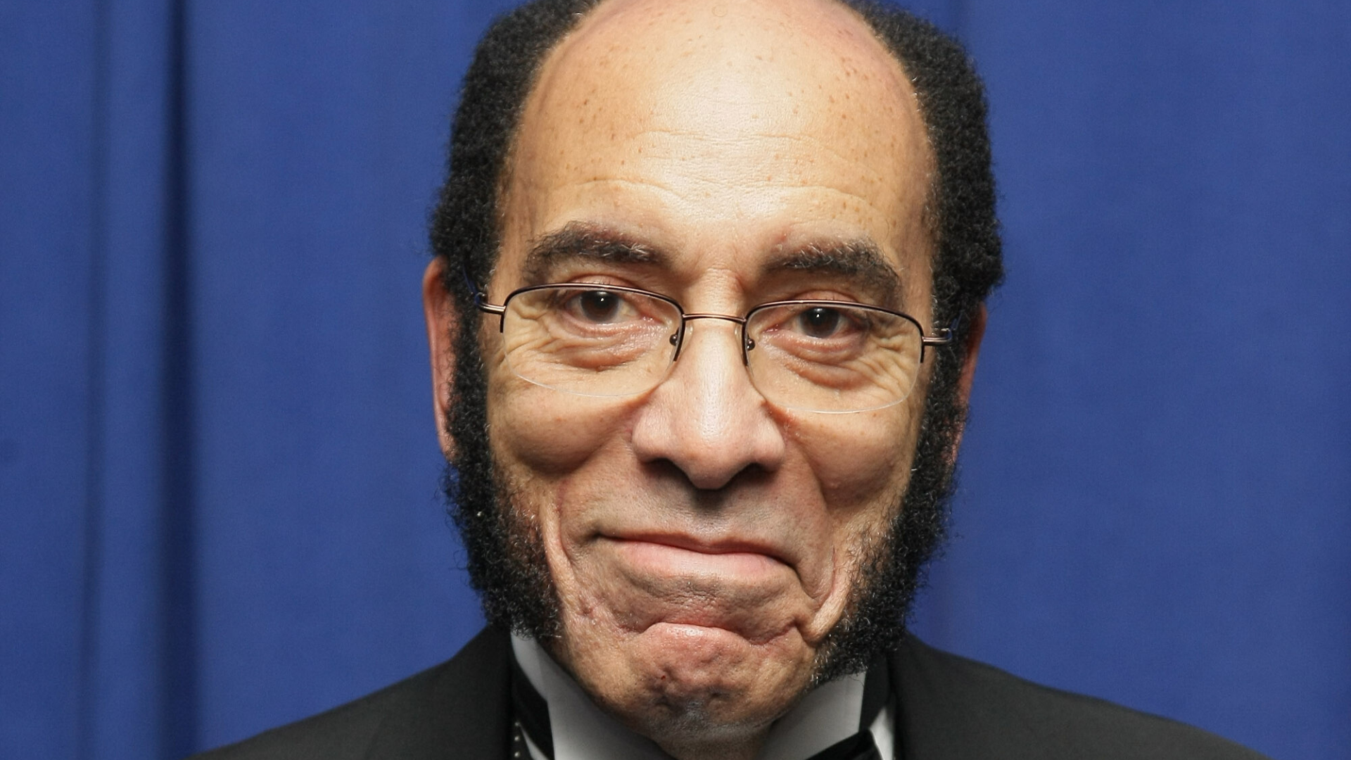 Earl Graves, Sr., founder of Black Enterprise magazine, dead at 85
