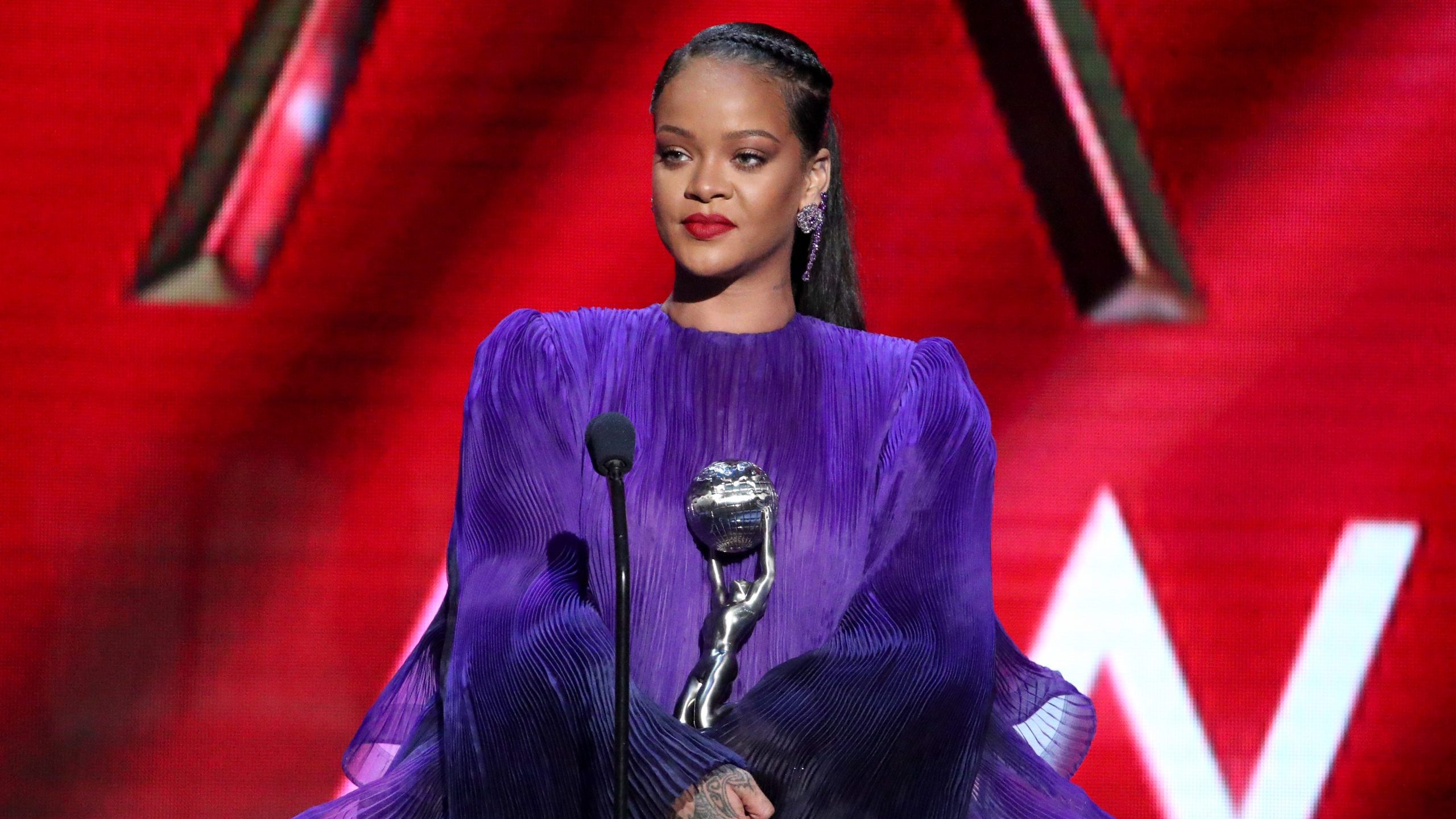 Rihanna says racism in the UK is just as bad as the United States - TheGrio