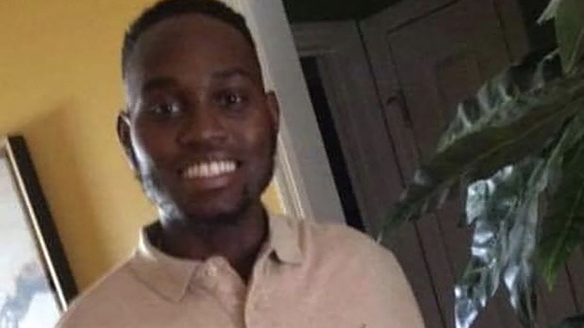 #JoggingWhileBlack: Grand jury weighs charges on Ahmaud Arbery death