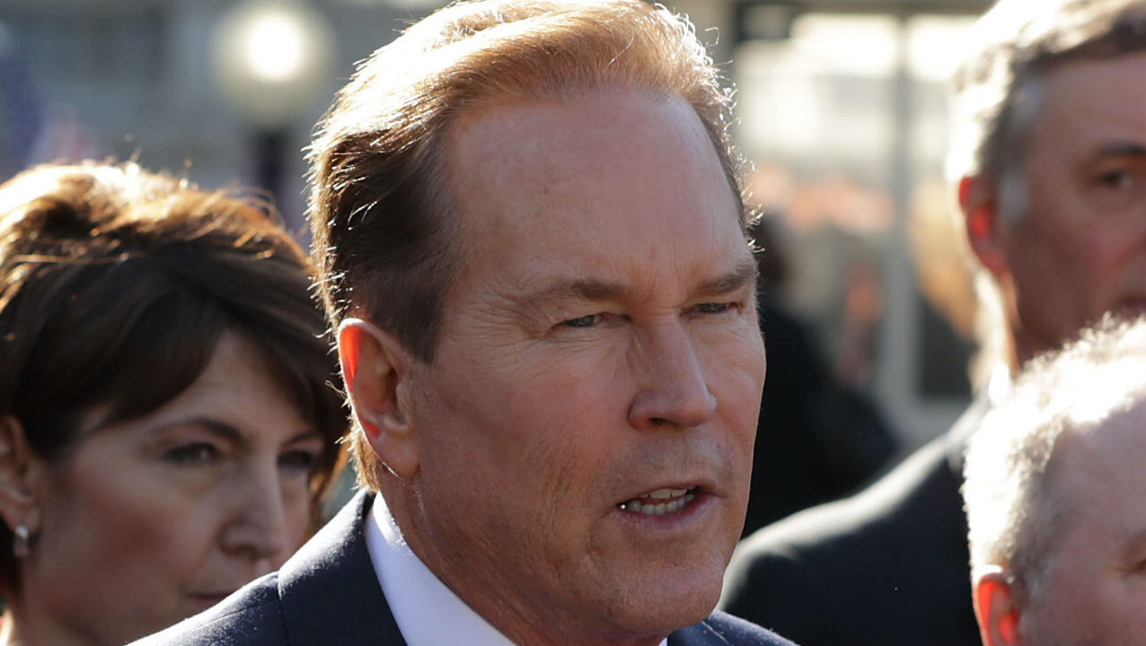 Longtime aide to Florida Congressman Buchanan dies of COVID-19