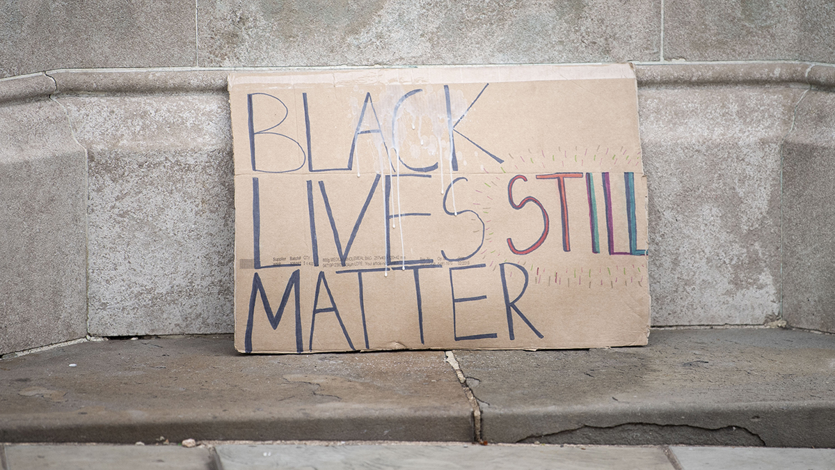 Detroit residents protest racial profiling on 8 Mile - TheGrio