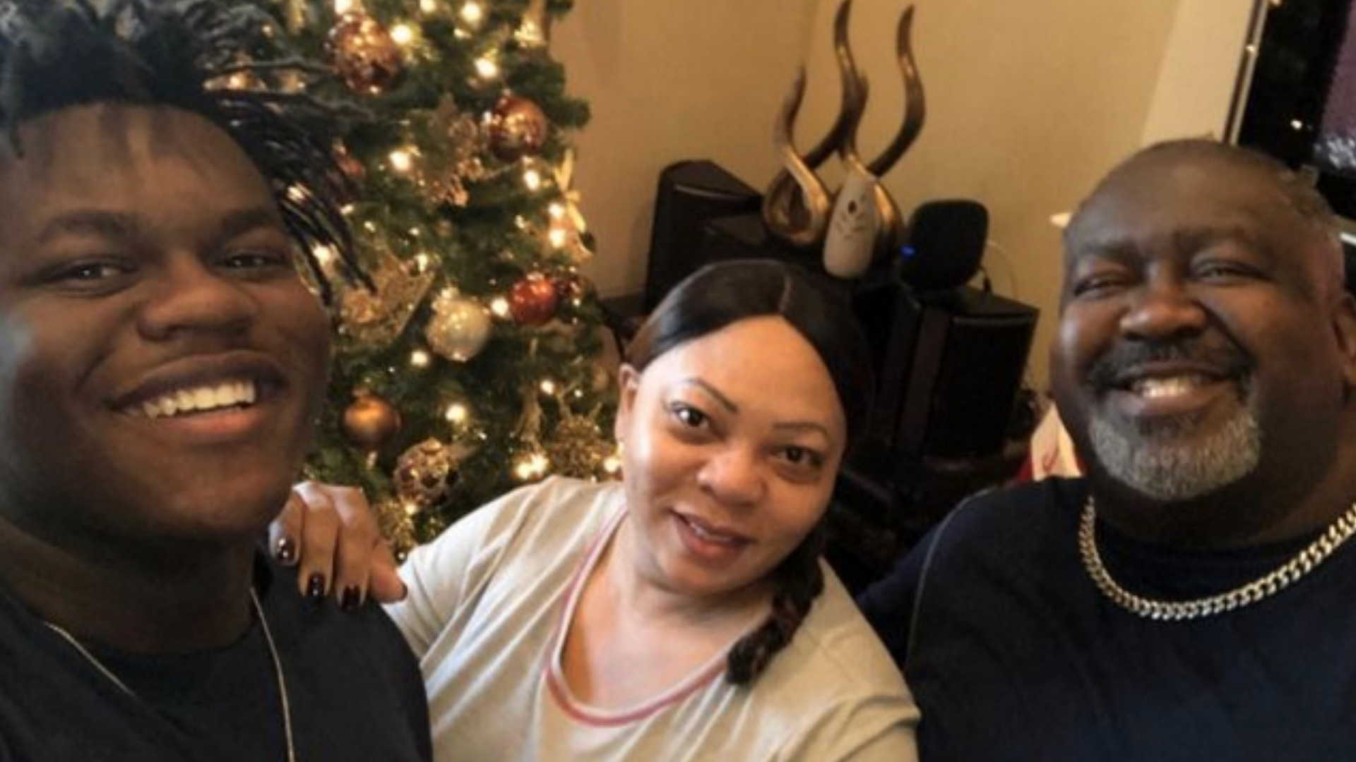 Georgia teen mourns the loss of both parents from coronavirus