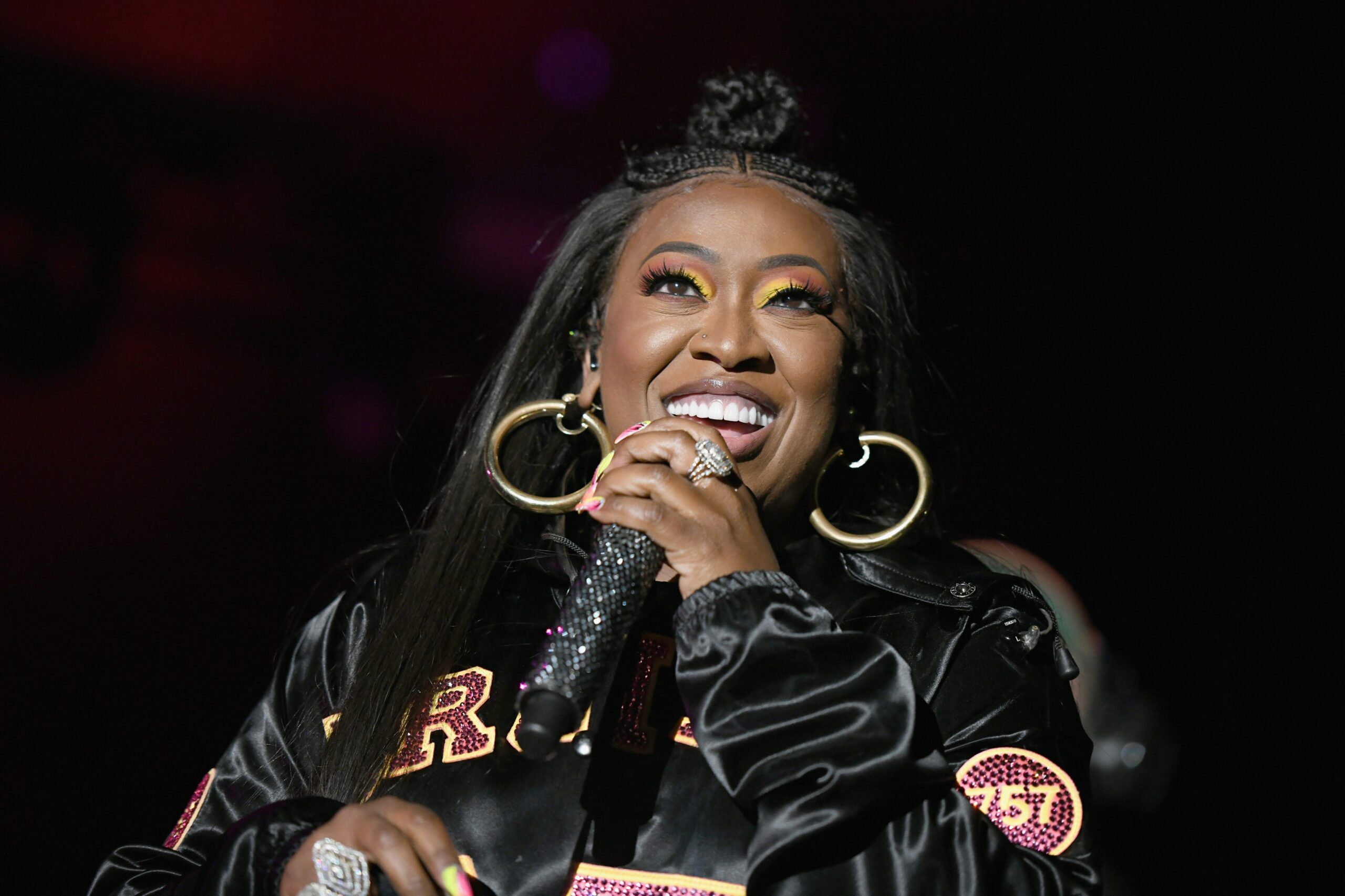 Missy Elliott gifts bride her dream wedding dress after emotional tweets