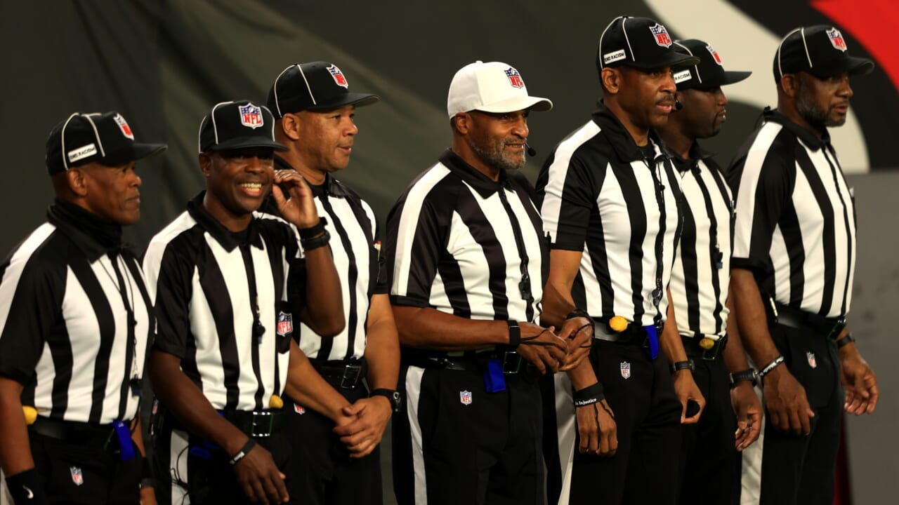 NFL debuts first all-Black officiating crew on 'Monday Night Football ...