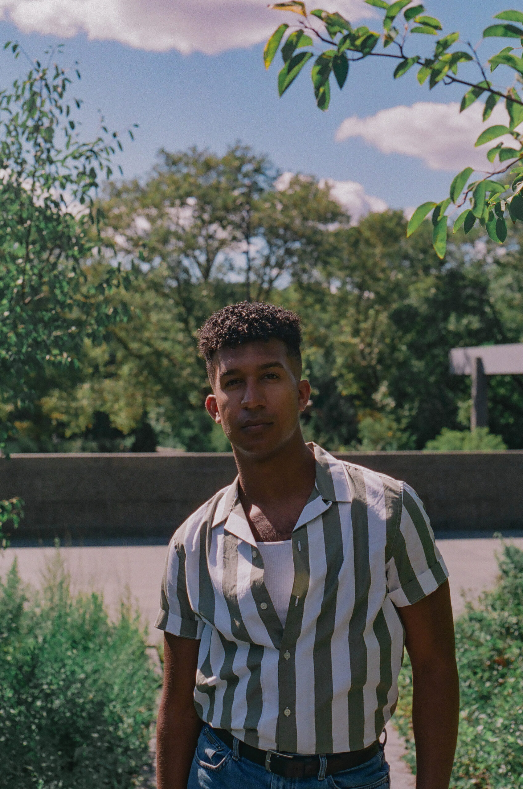 Toni Braxton, 53, unveils bald head and fit physique in bikini post ...