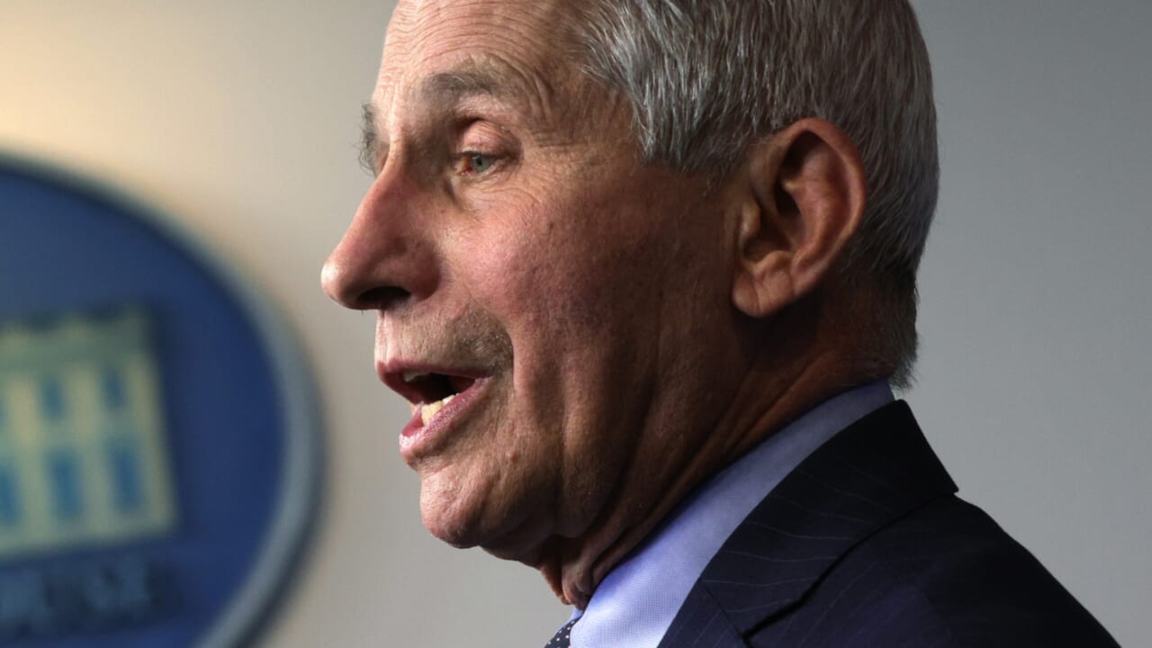 Fauci explains if families can visit grandparents after vaccination