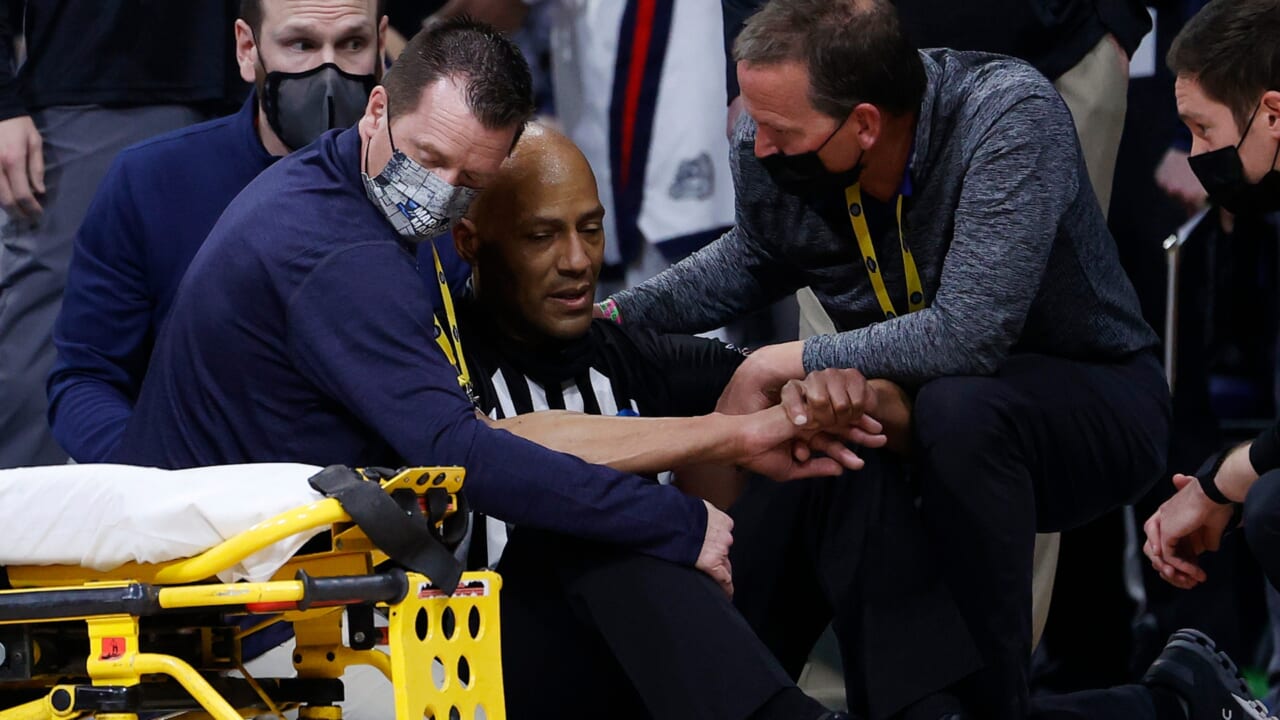 Official collapses during NCAA men's tournament game - TheGrio