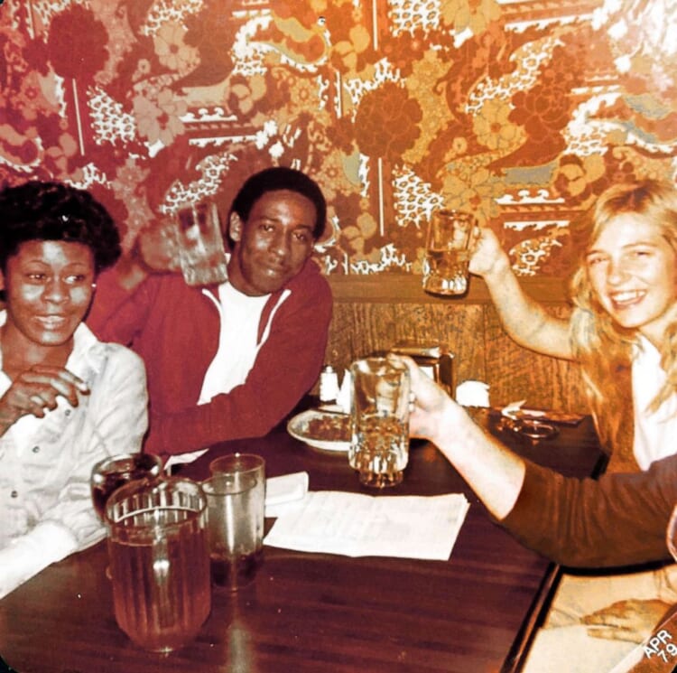 Recently discovered photos may lead authorities to fugitive killer ...