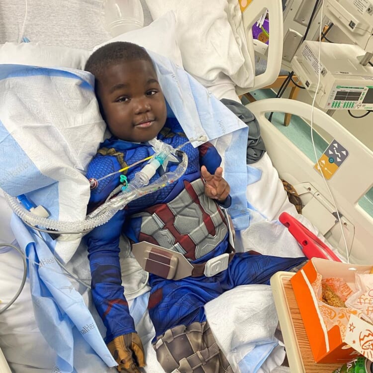 Viral star Antwain Fowler, 6, dead following immune disease battle ...