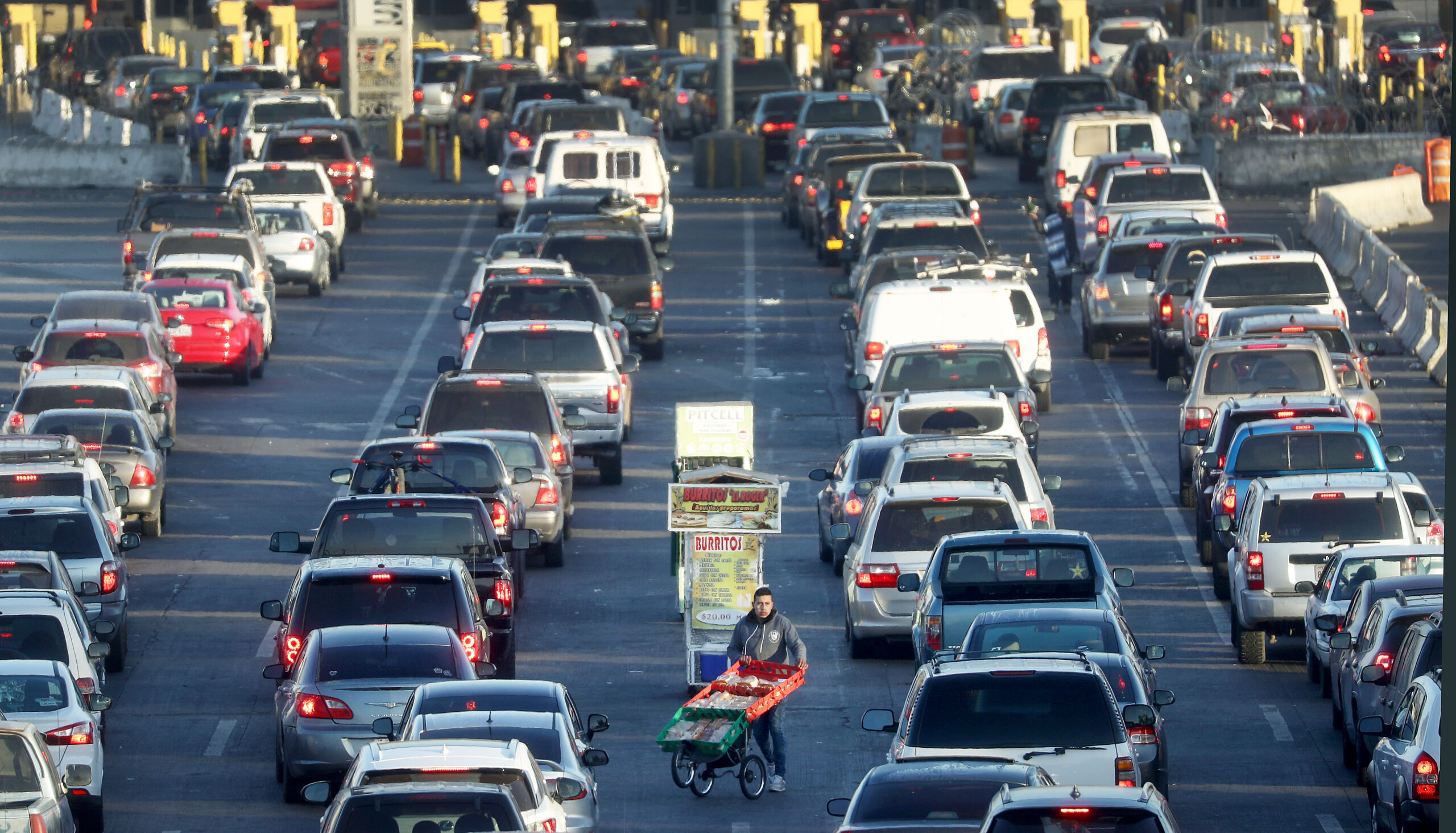 Border crossings brace for long lines when travel ban lifts - TheGrio