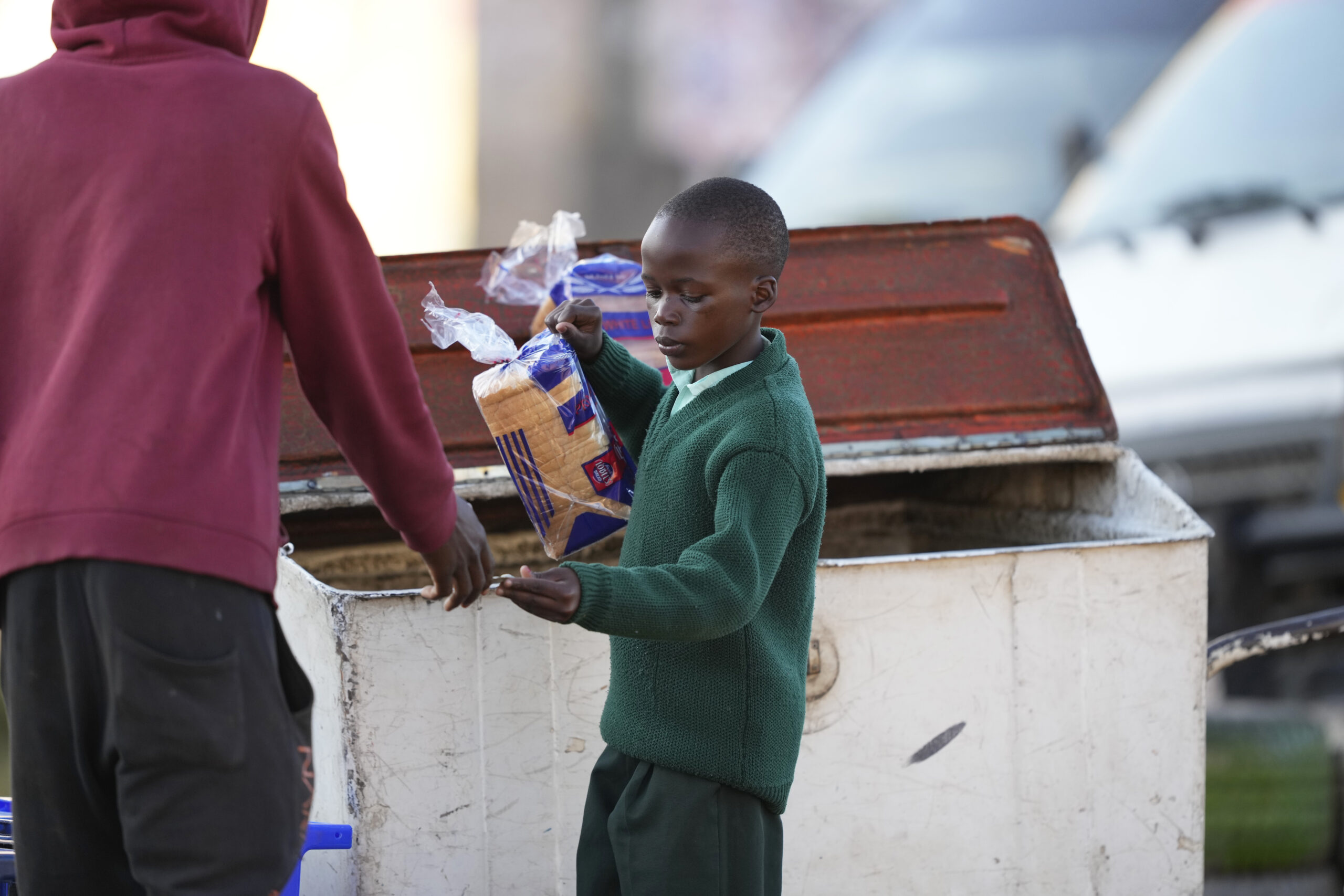 Hoax about desperate people selling toes for cash leads Zimbabwe ...