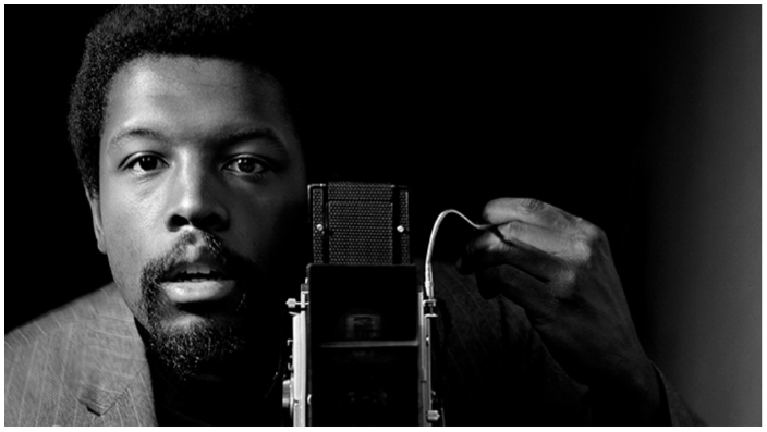 'A Picture Gallery of the Soul' features photos from more than 100 artists