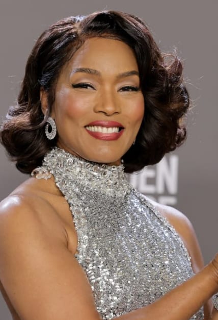Angela Bassett, 'Abbott Elementary' win big at 2023 Golden Globes - TheGrio