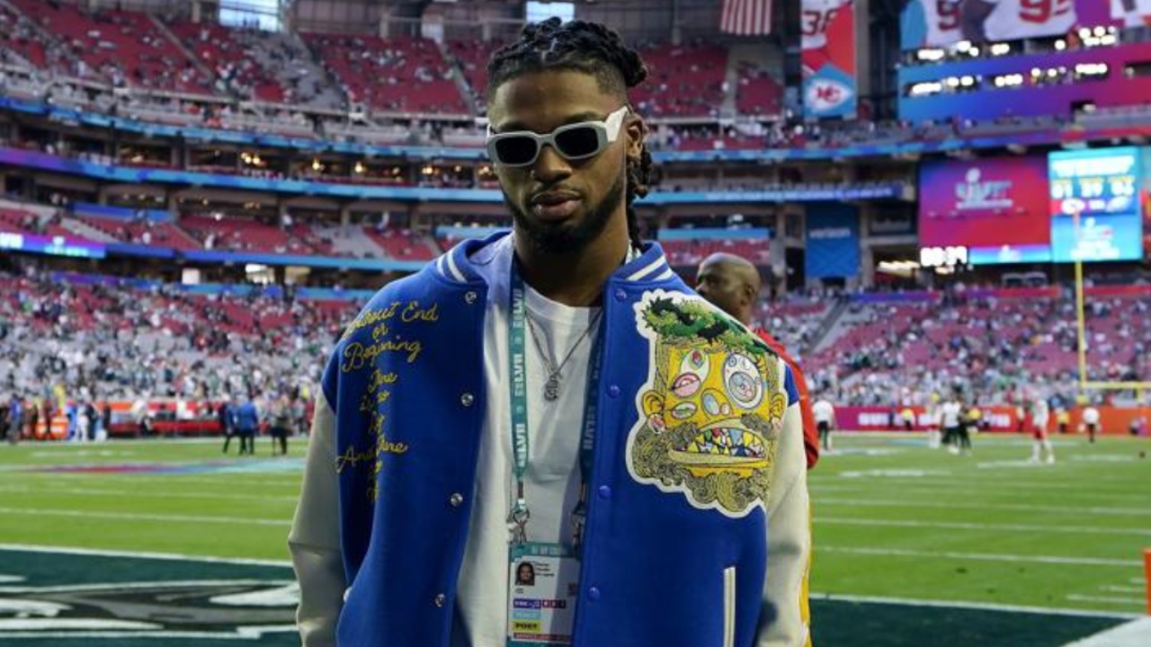 Damar Hamlin addresses wearing jacket with Jesus' face as abstract art ...