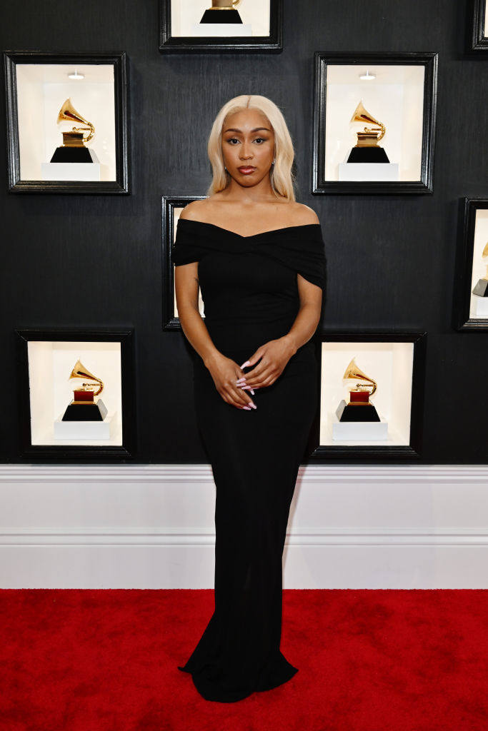 What looks set the tone on the 65th Grammys red carpet? - TheGrio