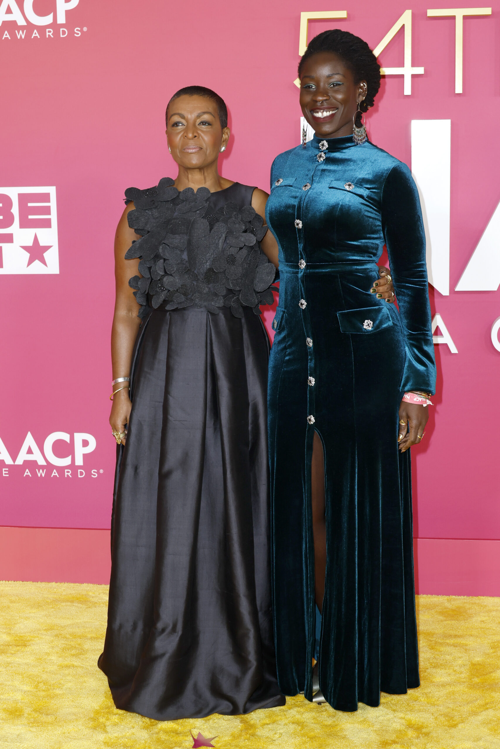 United in style: The 54th NAACP Image Awards red carpet - TheGrio