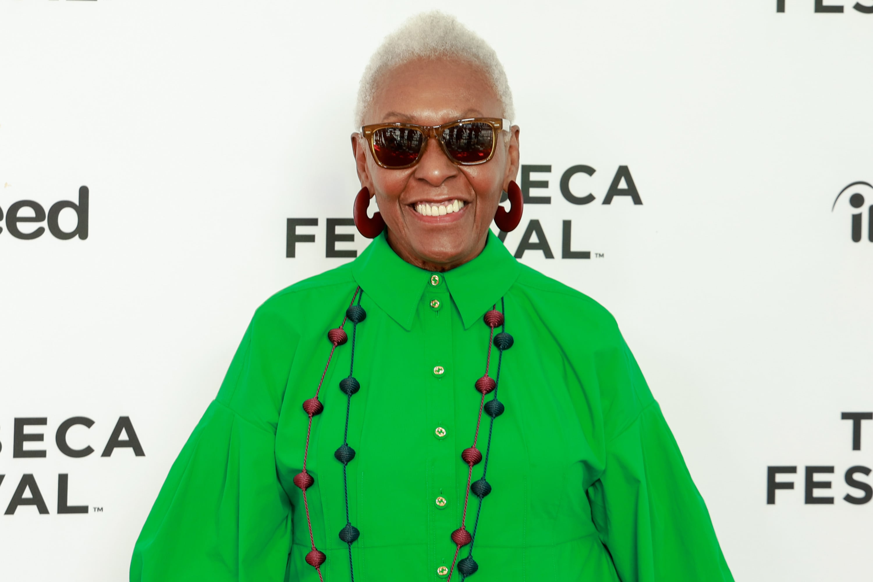 Iconic Model Bethann Hardison Single-handedly Changed The Model ...