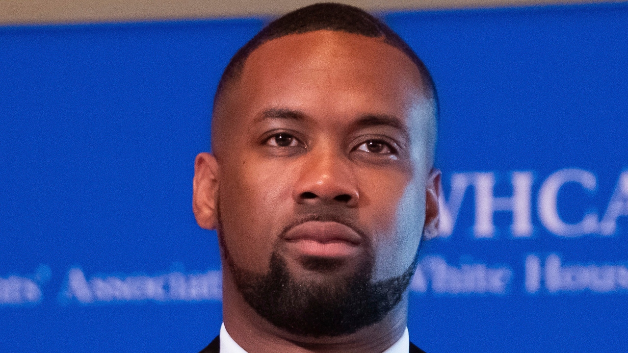 Fox names Lawrence Jones as fourth host of its morning 'Fox & Friends' franchise - TheGrio