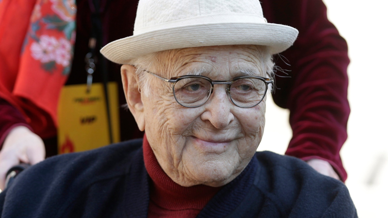 Norman Lear, producer of TV's 'All in the Family' and influential ...