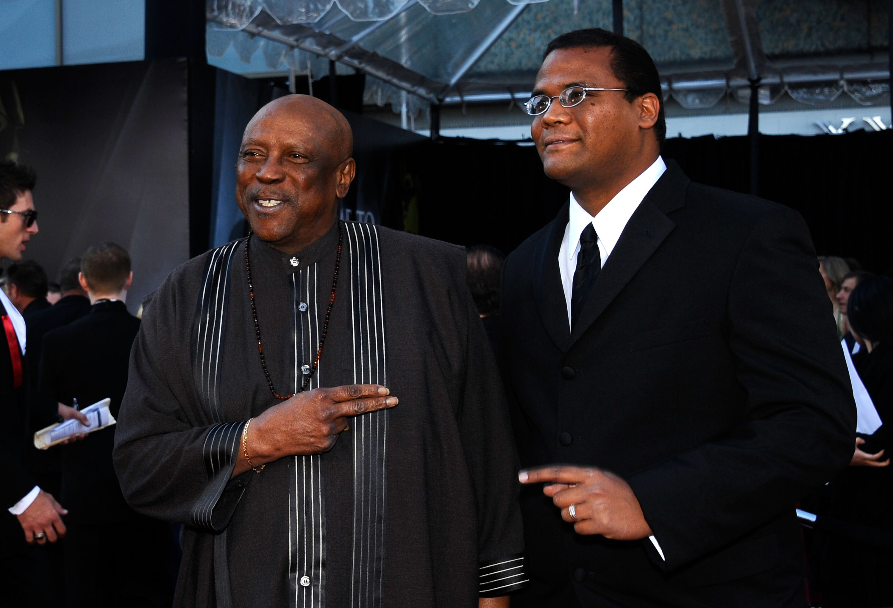 Oscar-winning actor Louis Gossett Jr. of 'Roots' and 'An Officer and a ...