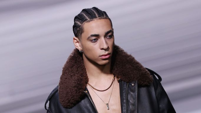 Black in Style: Zendaya's vintage Mugler 'robot suit' generates $13.3M ...