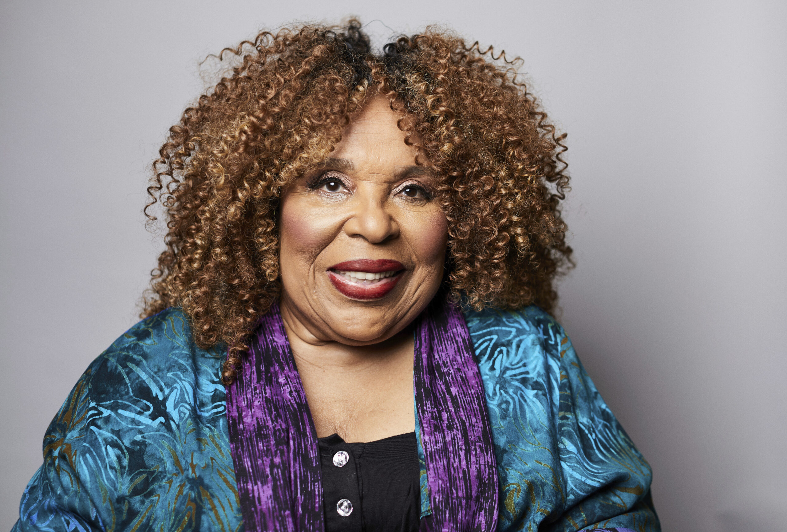 Roberta Flack, Grammy-winning singer with an intimate style, dies at 88 ...